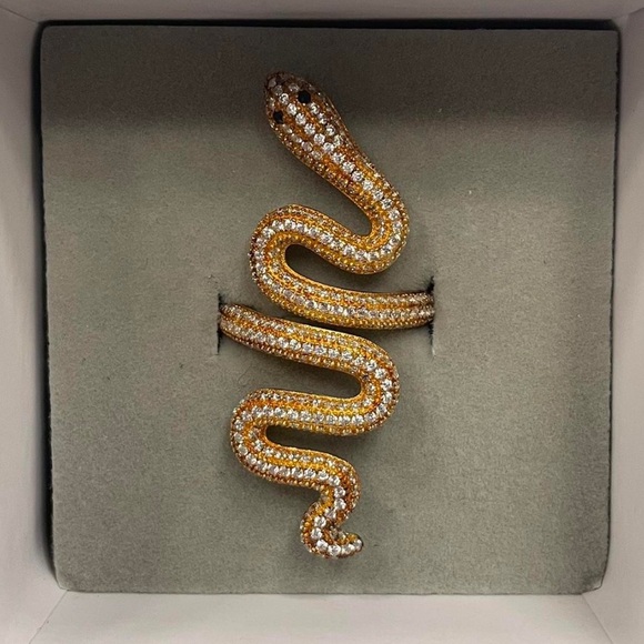 Taylor Swift | Jewelry | Authentic Gold Taylor Swift Snake Ring | Poshmark